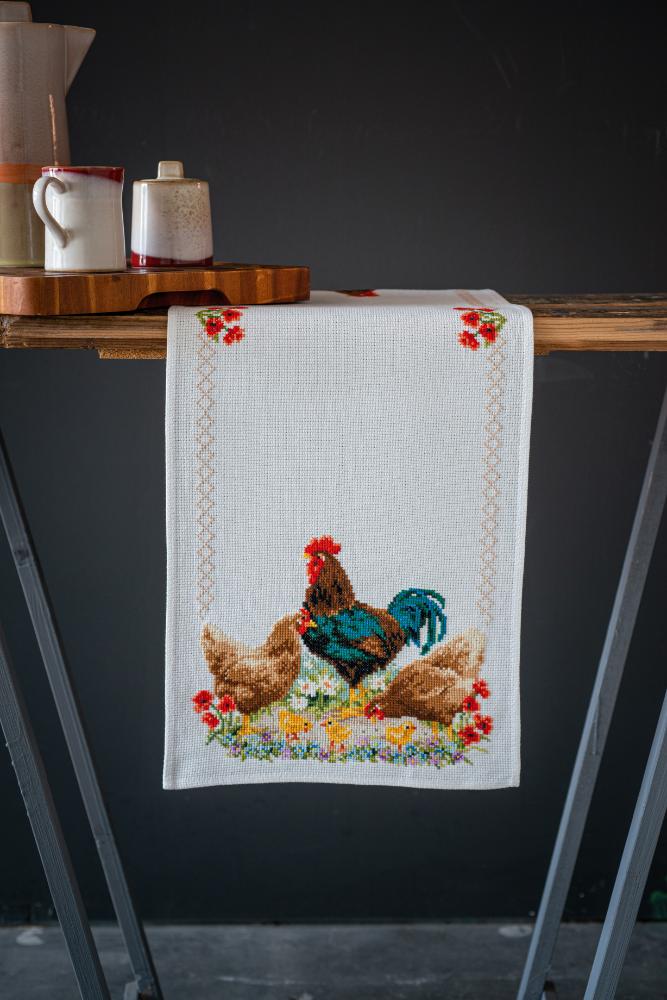 Table Runner Counted Cross Stitch Kit ~ Rooster and Chickens (Aida ...